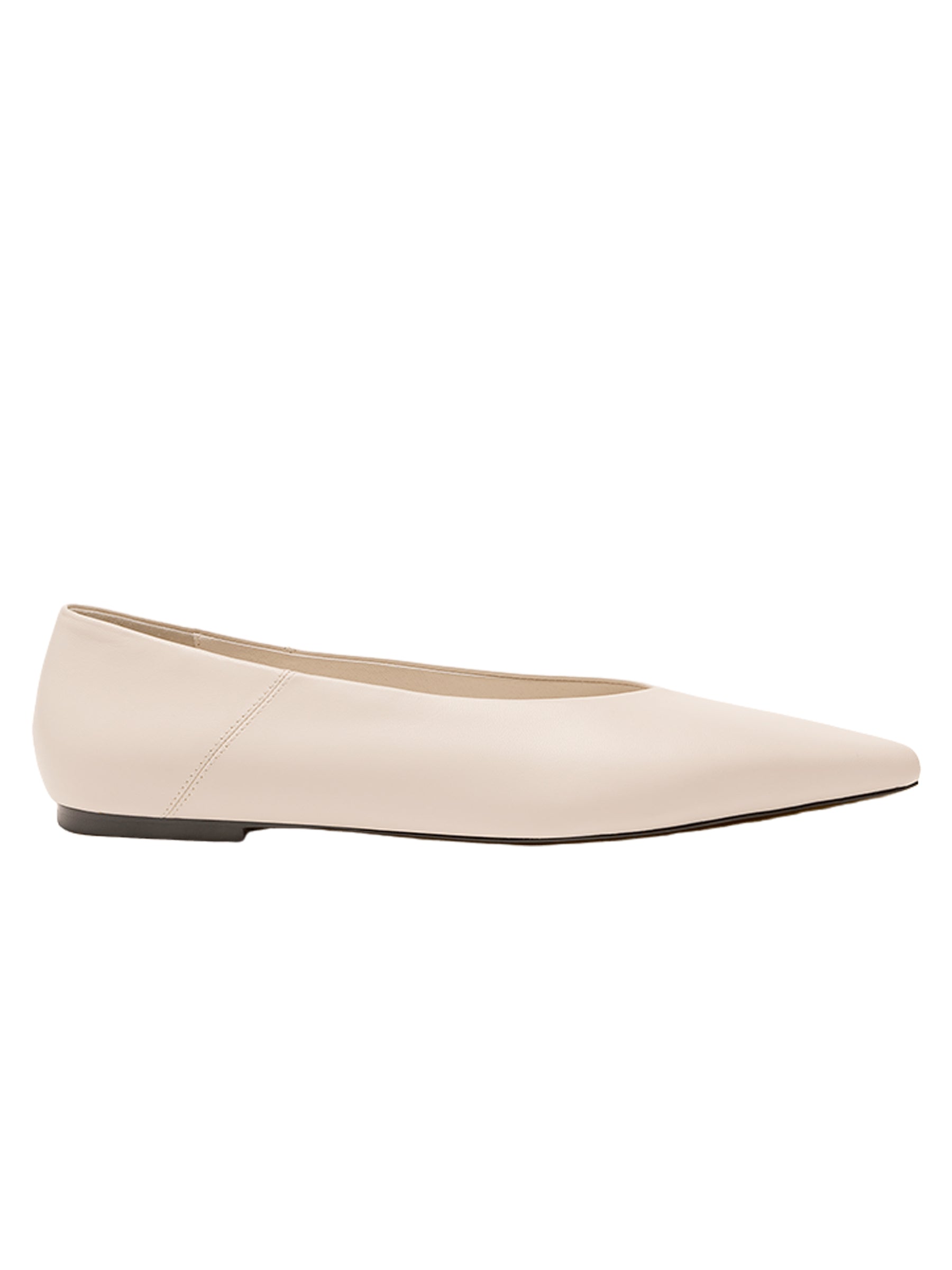 Nelson Made | Clara Flat in White Crema | The UNDONE