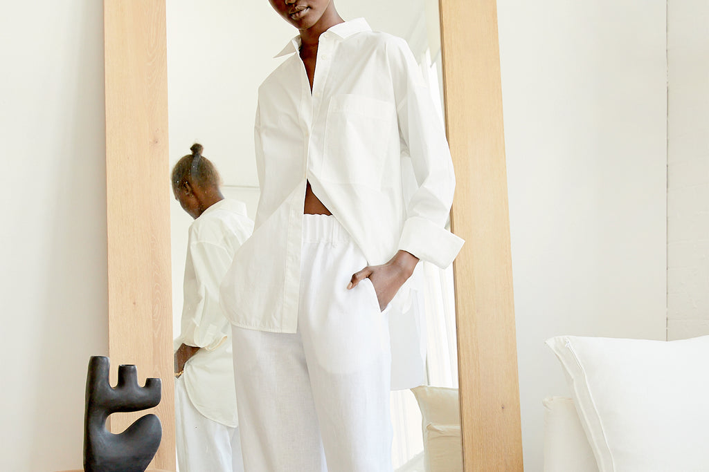 5 Ways to Style White Linen Pants | The UNDONE