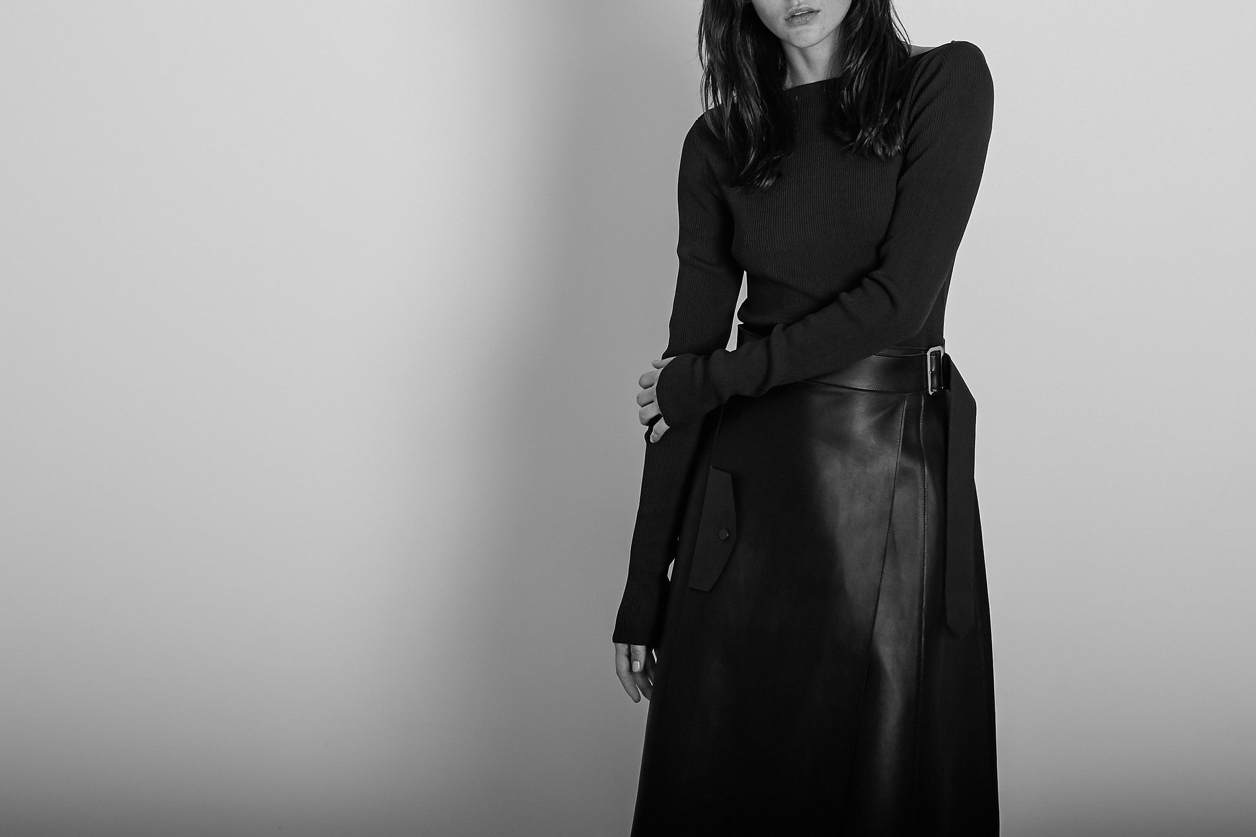 The 3 Things All Minimalists Should Have In Their Wardrobe This Winter ...