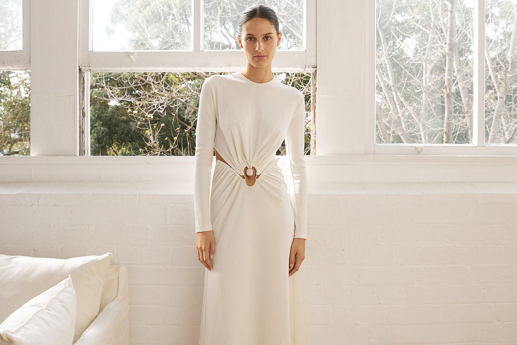 How to Style Dresses for Warmth in Winter | The UNDONE